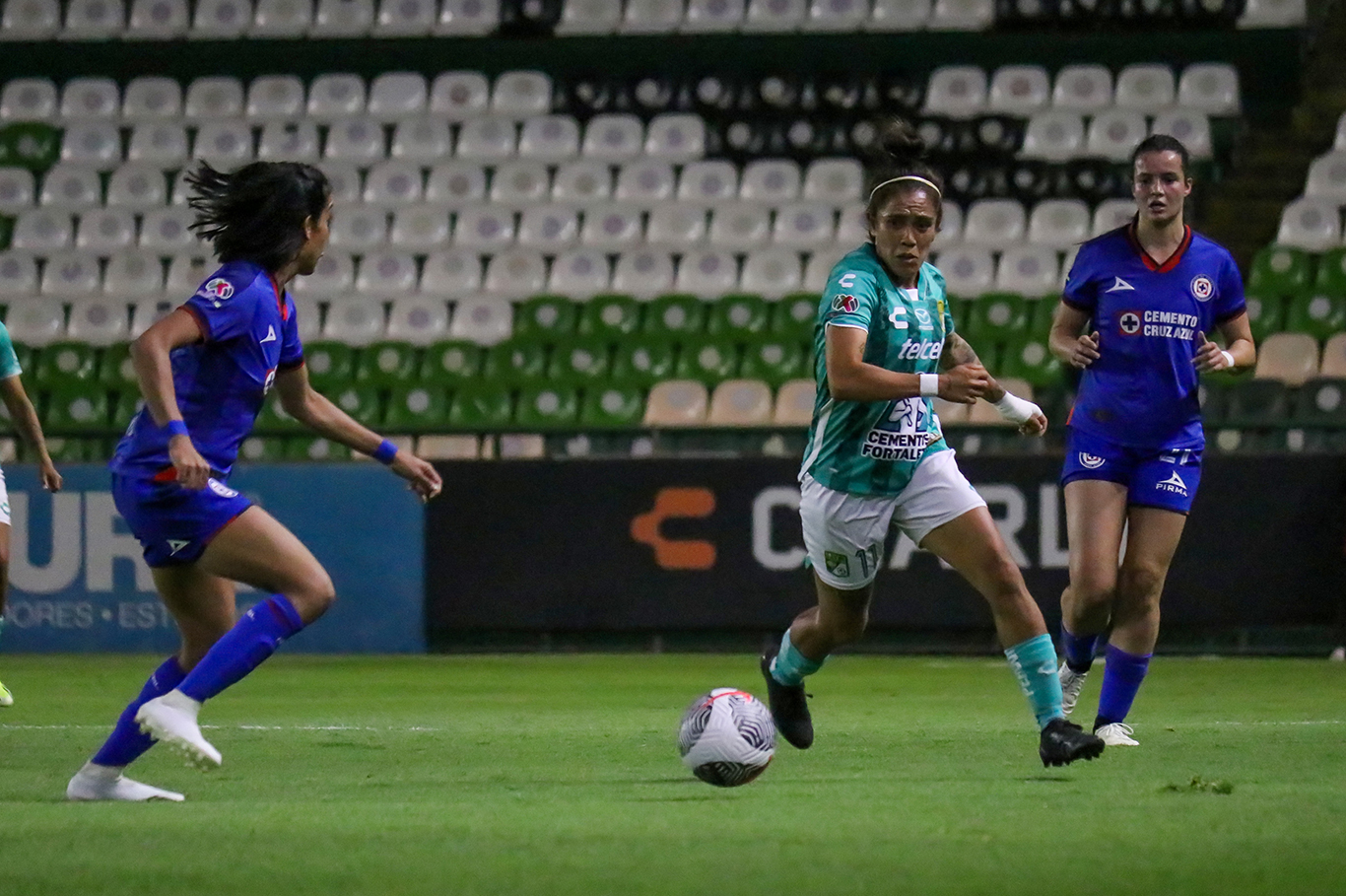 Crónica León-Cruz Azul - Liga MX Femenil - J14 - Clausura 2024 - Club ...
