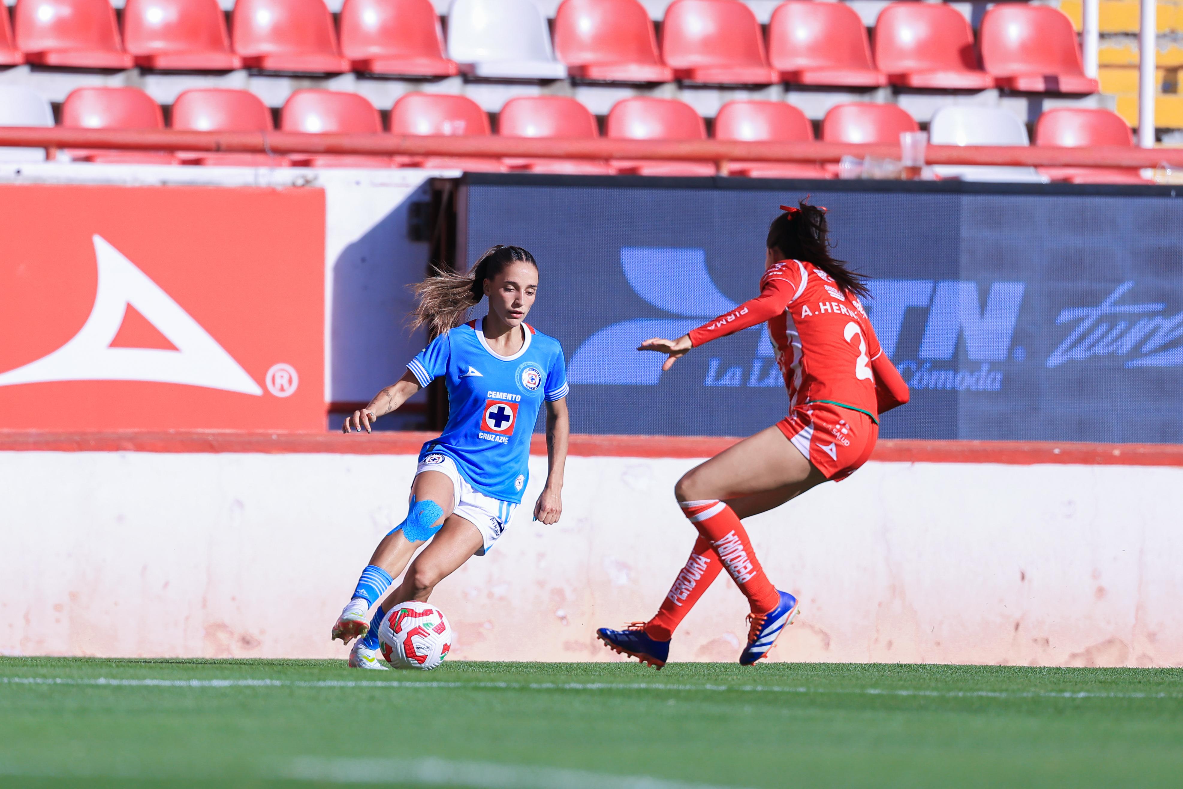 Crónica Necaxa-Cruz Azul - Liga MX Femenil - J16 - CL25 - Club de ...