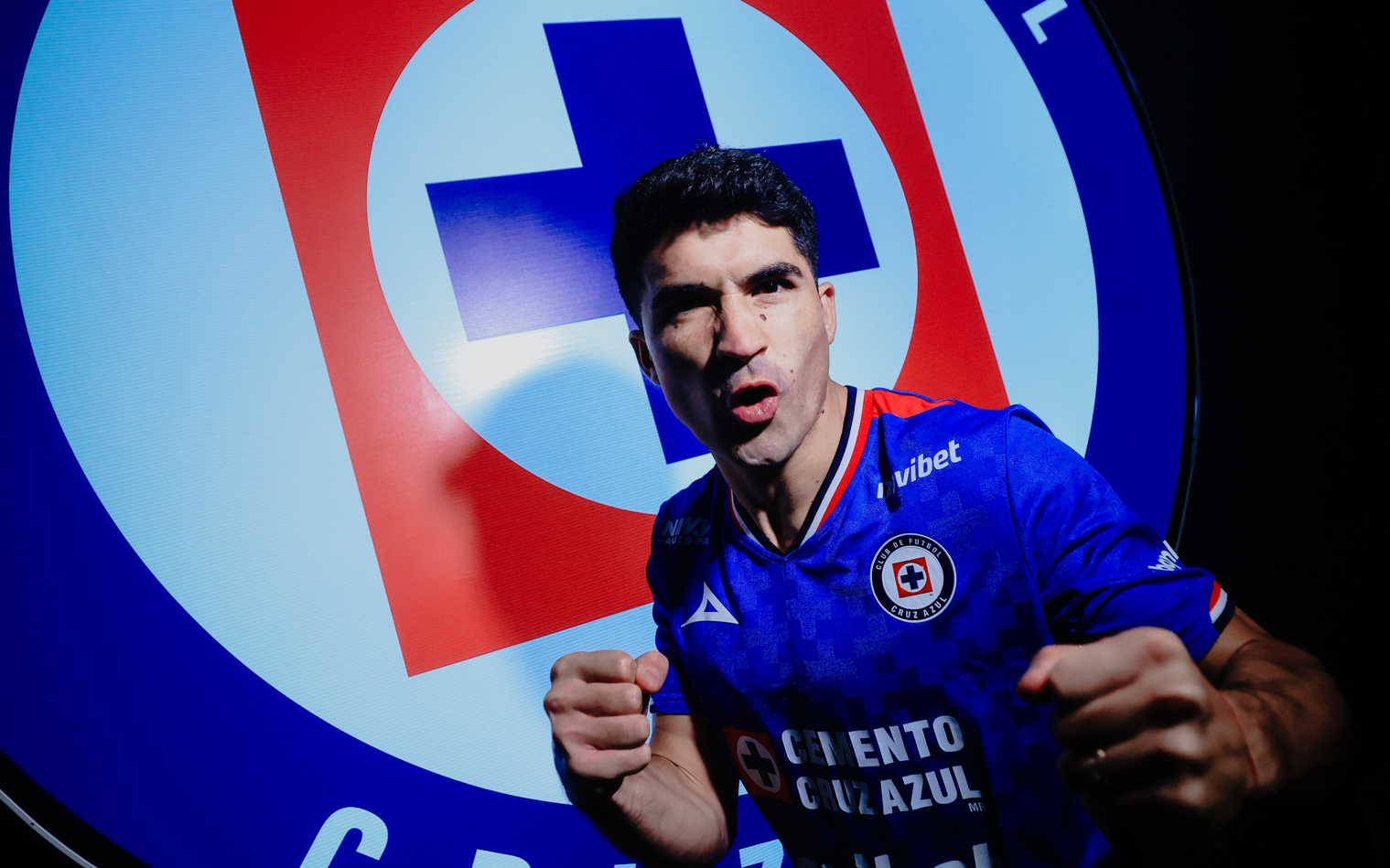 ¡Bienvenido a Cruz Azul, Nico Ibáñez! - Club de Futbol Cruz Azul S. A ...